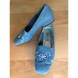 Shoes | Vintage Amanda Embroidered Flats | Poshmark